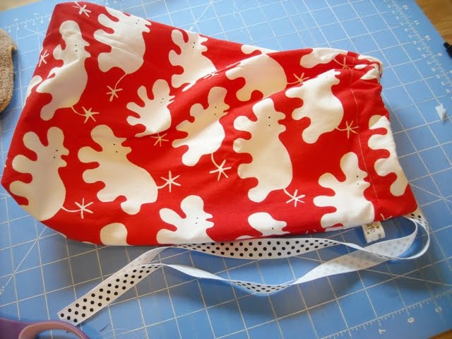 Wood Pond Designs: Free Sewing Pattern and Instructions DIY Waterproof ...