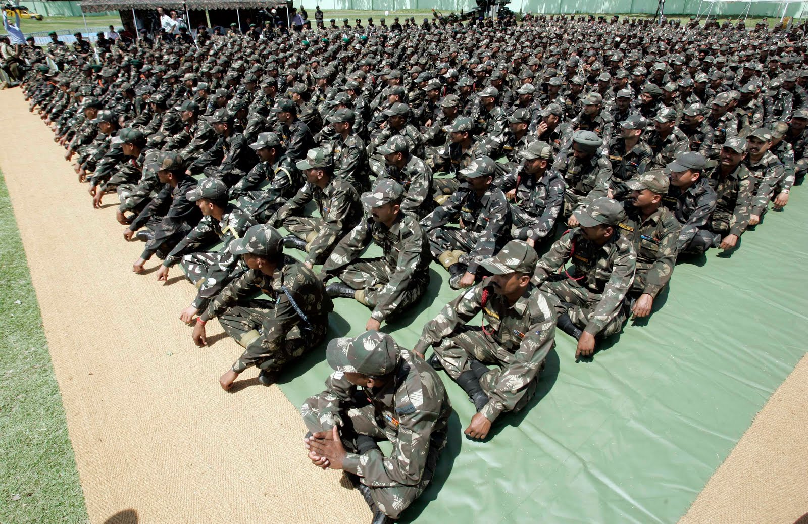 Manoj Joshi's blog: Learn from the past, before sending in the Army