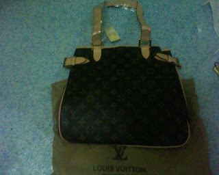 bisnes_orang_muda: Handbag terkini...