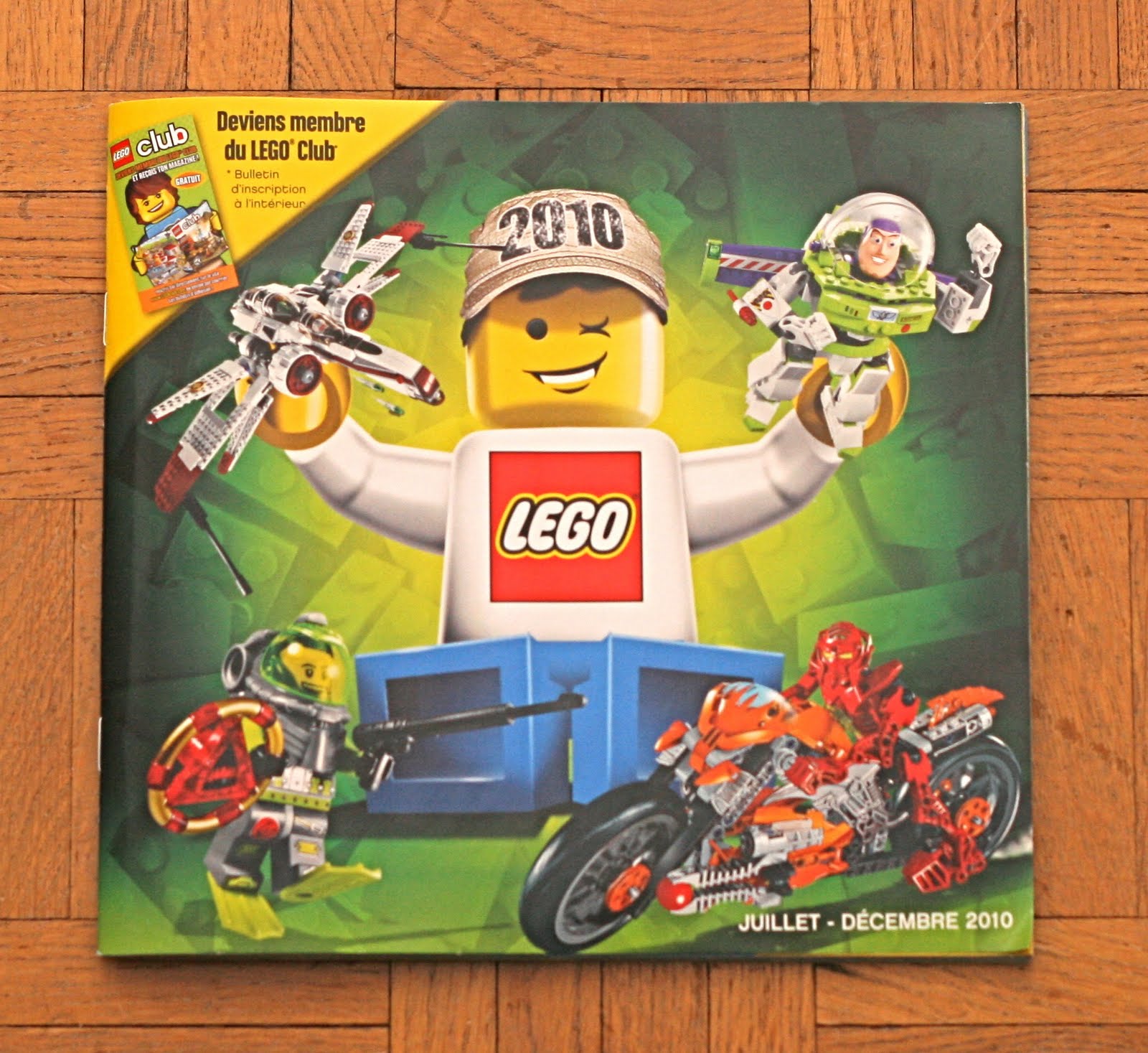 Maniac des LEGO: Review Articles de saison : Set 2824 - Calendrier de l ...