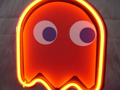 Melonic Maniac: Pacman Neonized!