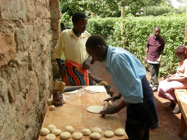 Friends of Kenya: Some of our Kangundo Church and College Family