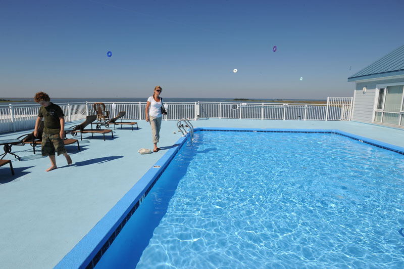 Georgia Artists: Captain's Galley Condominiums