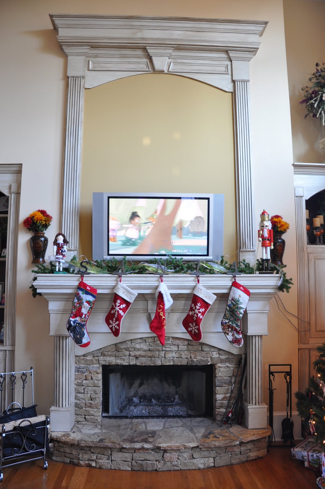 Project Campbell: Christmas Tour of our HOME!