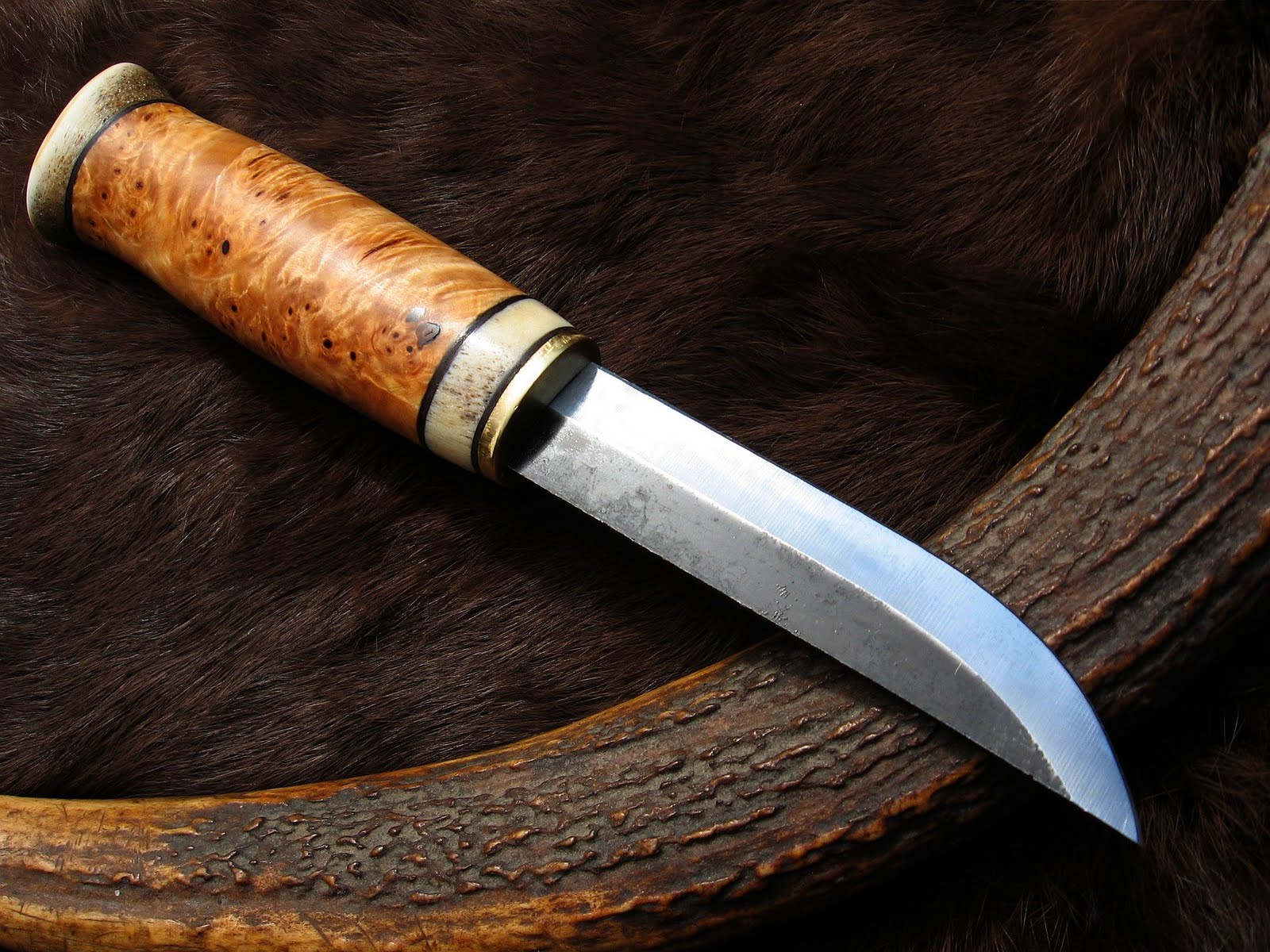 WOODEN SPOON INSPIRED FROM NATURE: Puukko
