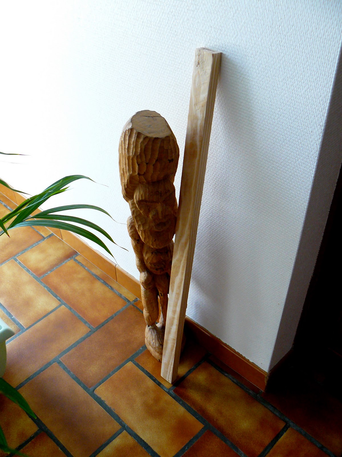 "Marcelus CBG " Marcelus Wallace Marcus Cigar Box Guitar. : 08/01/2010 ...