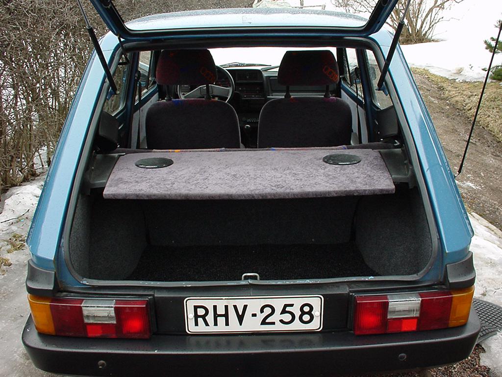 AUTOMOBILISSMOSRBIJA: FIAT 127 1971-1989 AUTO GODINE 1972