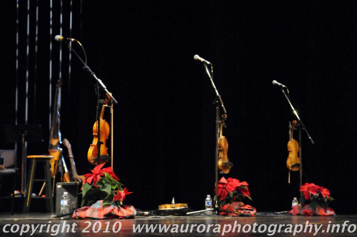 Aurora Photography: The Barra MacNeils first stop on their Christmas Tour