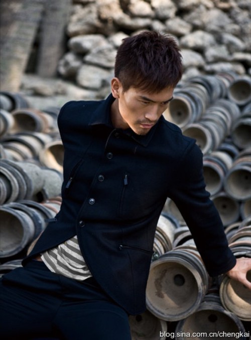 Chinese Male Model Rock 纪焕博 | Model Galleries