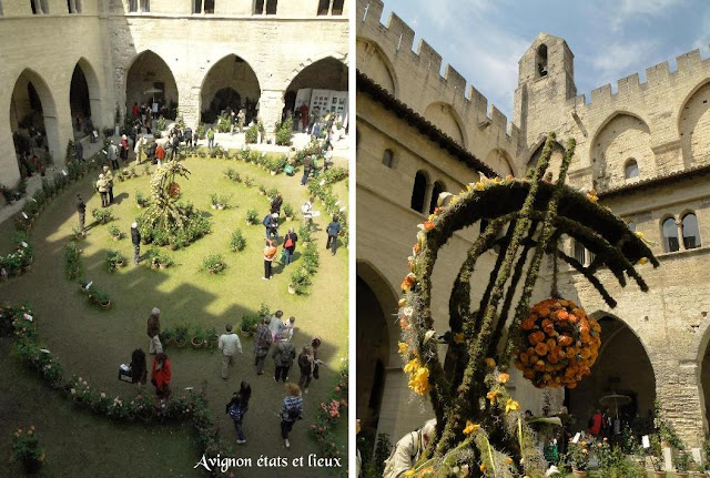 Impressions d'Avignon: Les roses dans le Palais