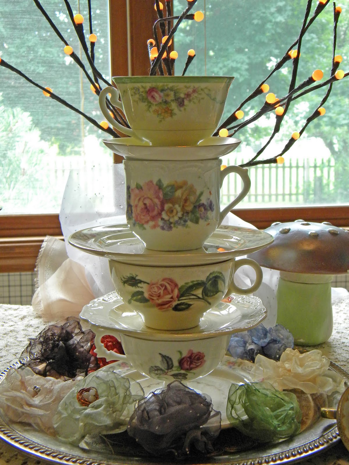 A Spectacular Mess: The Mad Tea Party 2010