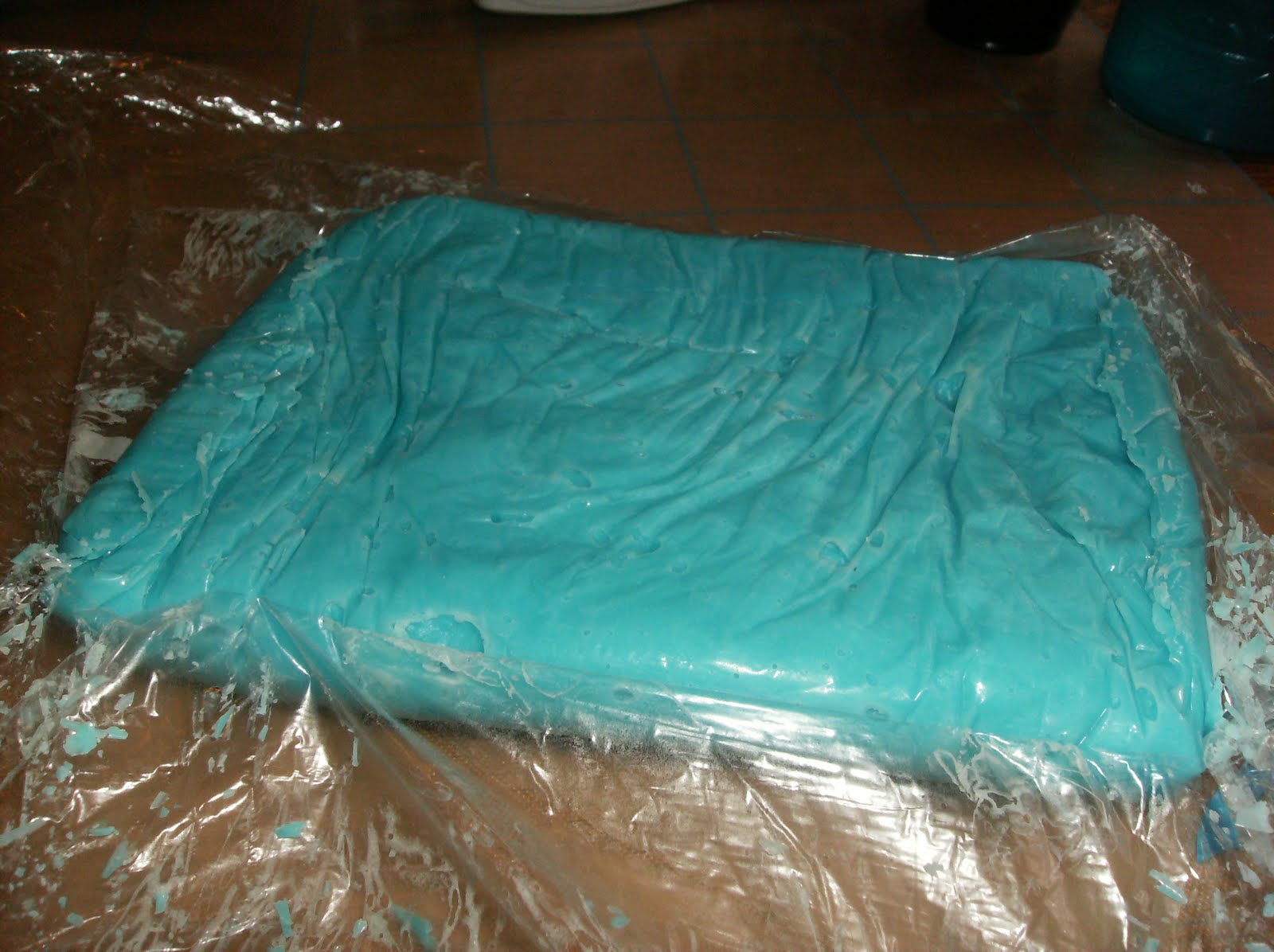 Caking My Sanity: Candy Clay...........Friend or Foe?