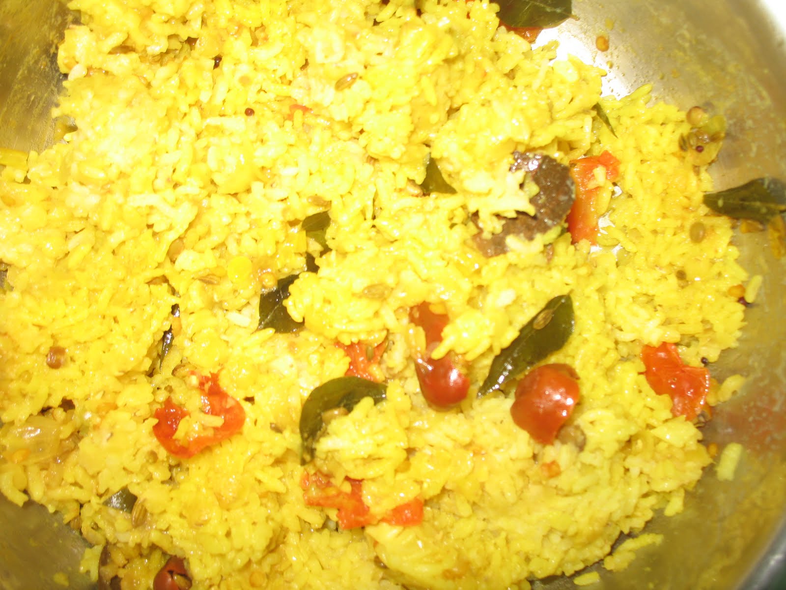 Paruppu Satham/Tur Dal Rice ~ Kurinji Kathambam