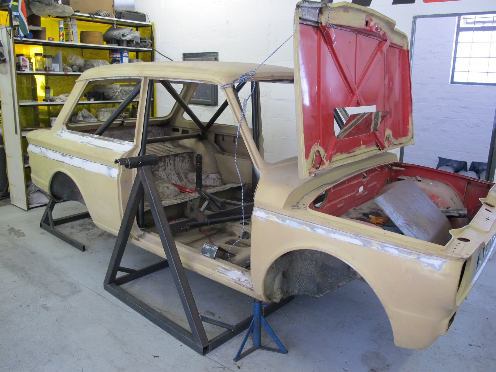 CKD Boats - Roy Mc Bride: Hillman Imp full roll cage installed
