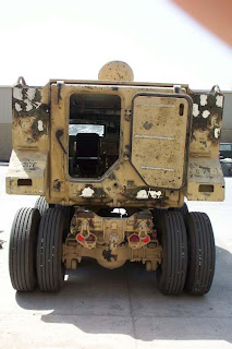 Defense & High Tech: Tank/APC hull on wheels