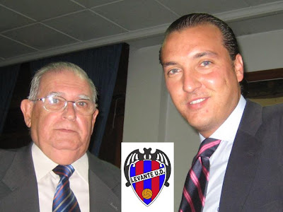 EL NUEVO BLOG DE EOS: SEMANASANTEROS ESCRIBEN SOBRE EL PRESIDENTE ...