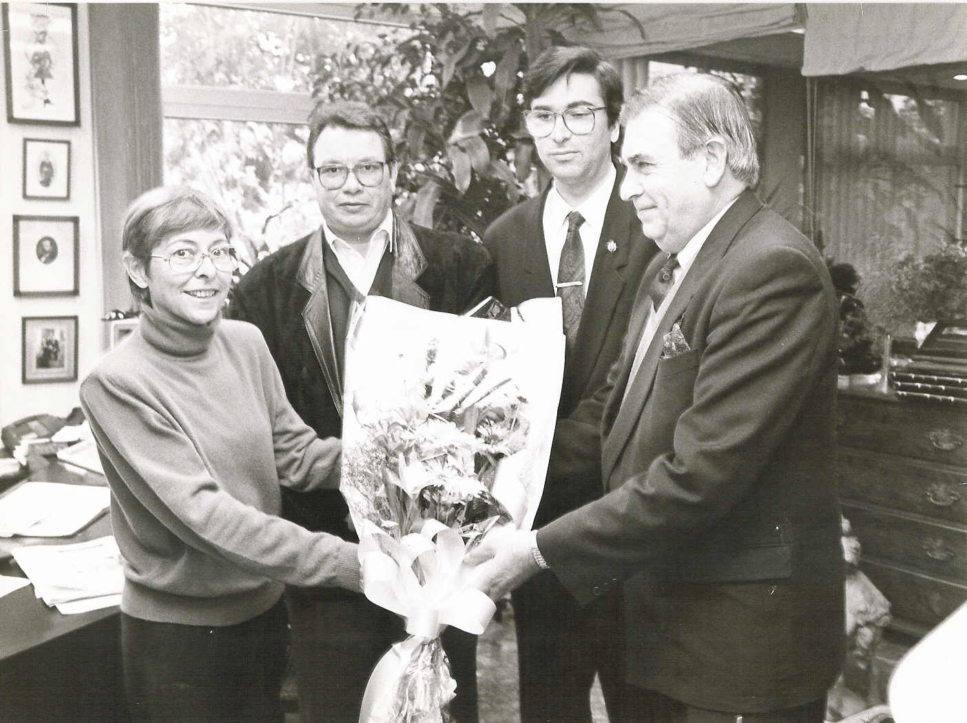 EL NUEVO BLOG DE EOS: SEMANASANTEROS ESCRIBEN SOBRE EL PRESIDENTE ...