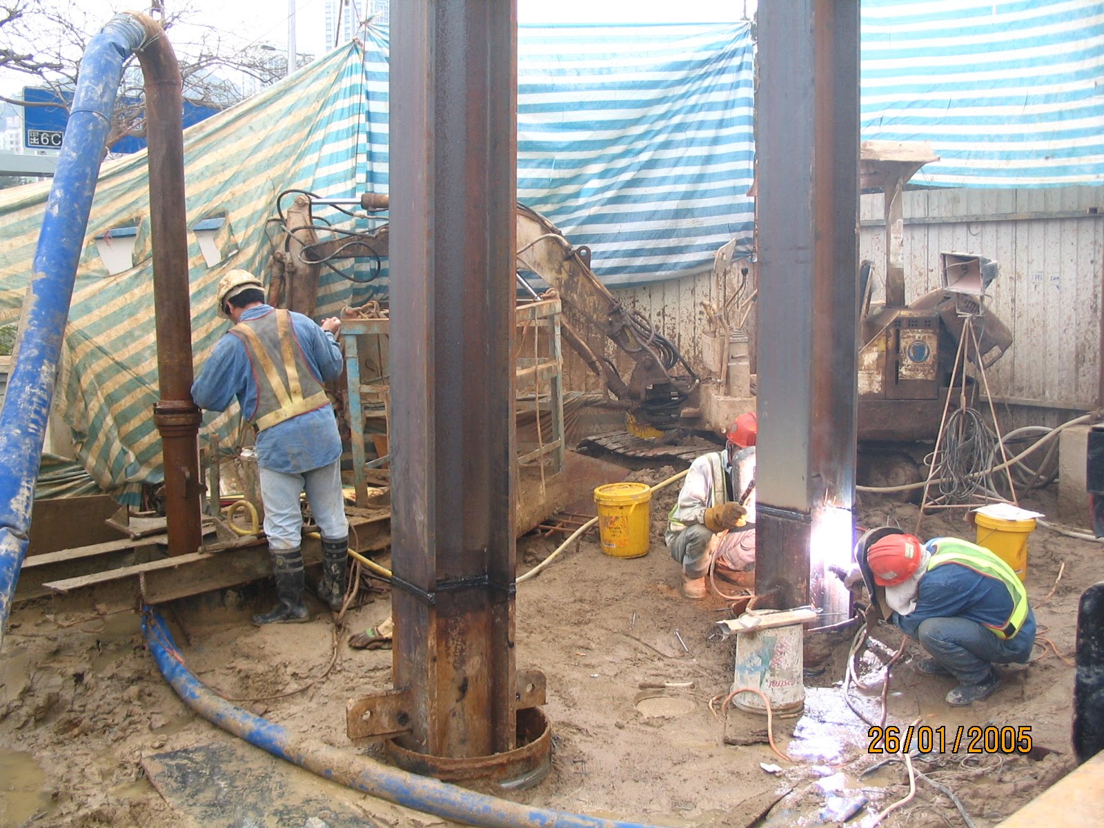 contec: Piling