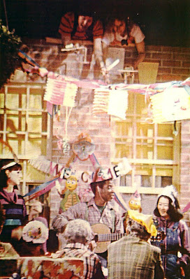 flexitoon: BEHIND THE SCENES