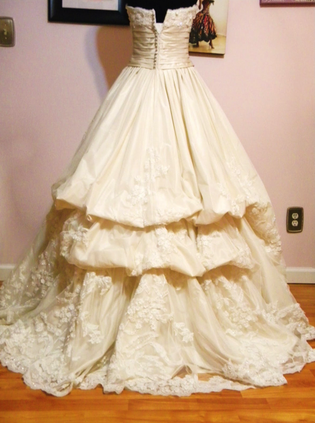 Caroline and Jon In Progress: Bustles 101