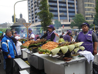 CAZA IMAGENES: Octubre: Mes Morado