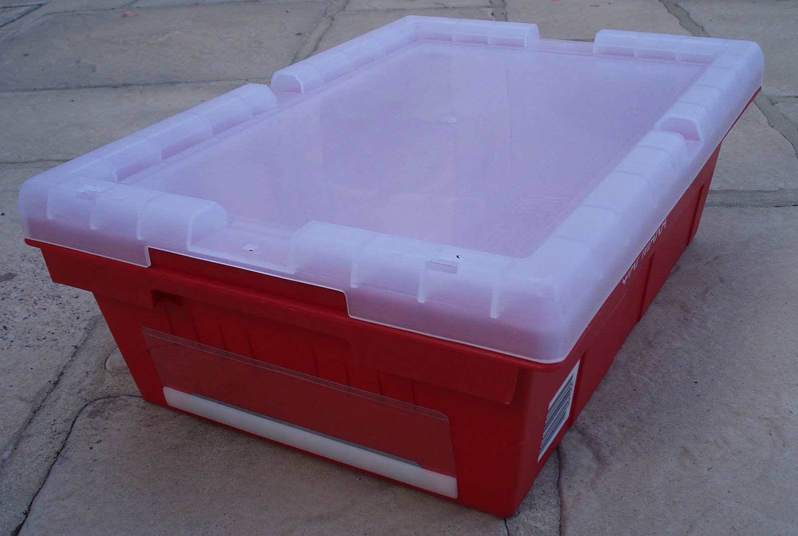 Plastic boxes: Plastic Totes, Attached lid Container and Plastic Boxes
