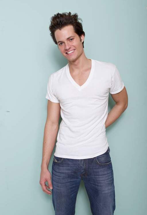 Favorite Hunks & Other Things: Favorite Smile of the Day: Tyler Rush