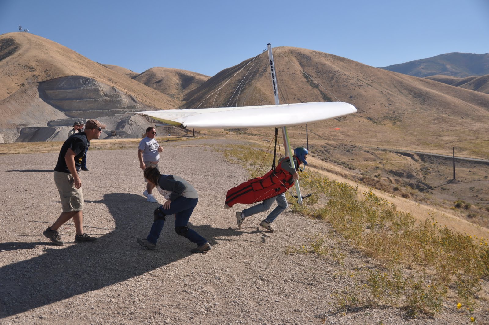 Building adventures of an Ultralight Glider: Hang Gliders!
