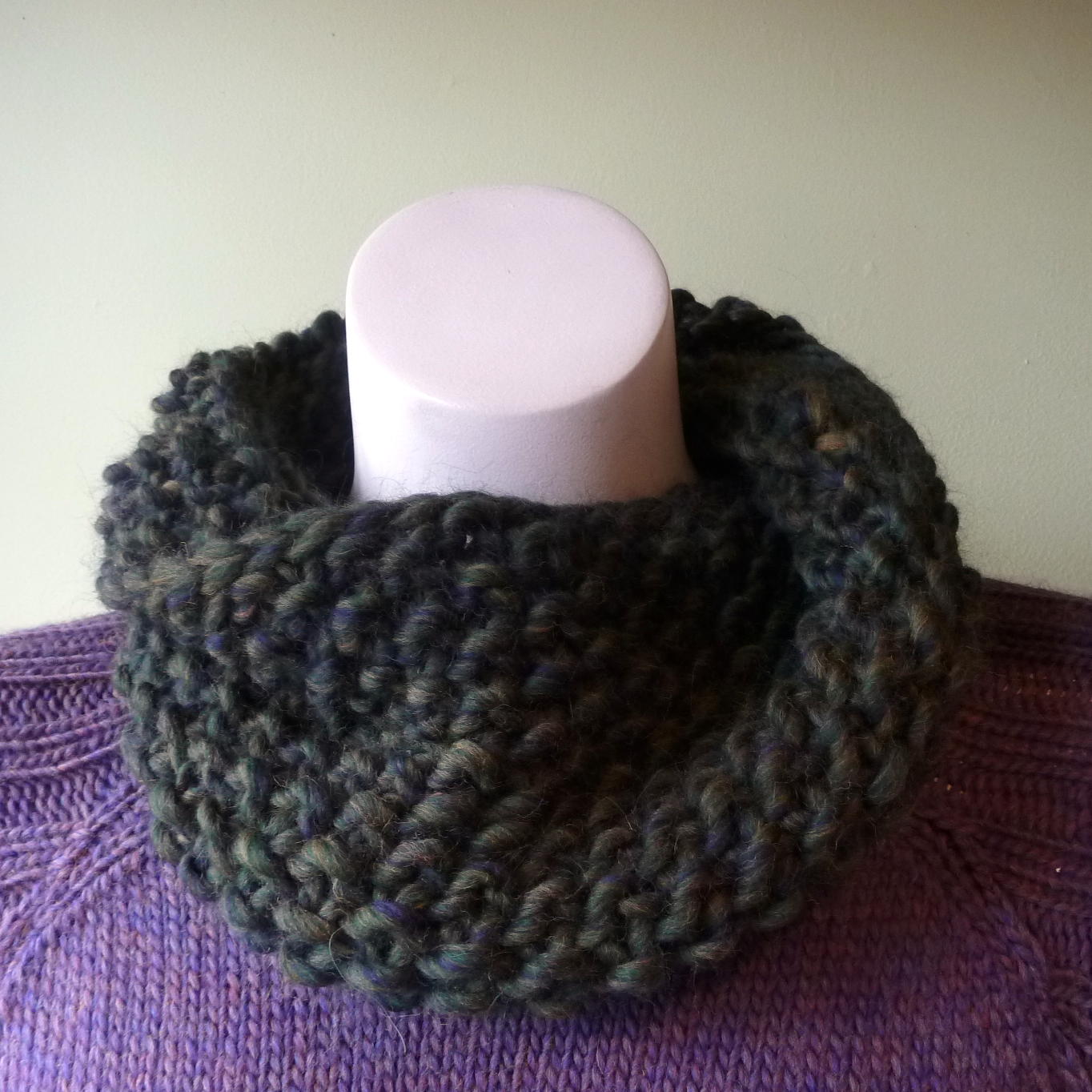 The Yarn Garden Blog: Knitted Cowls