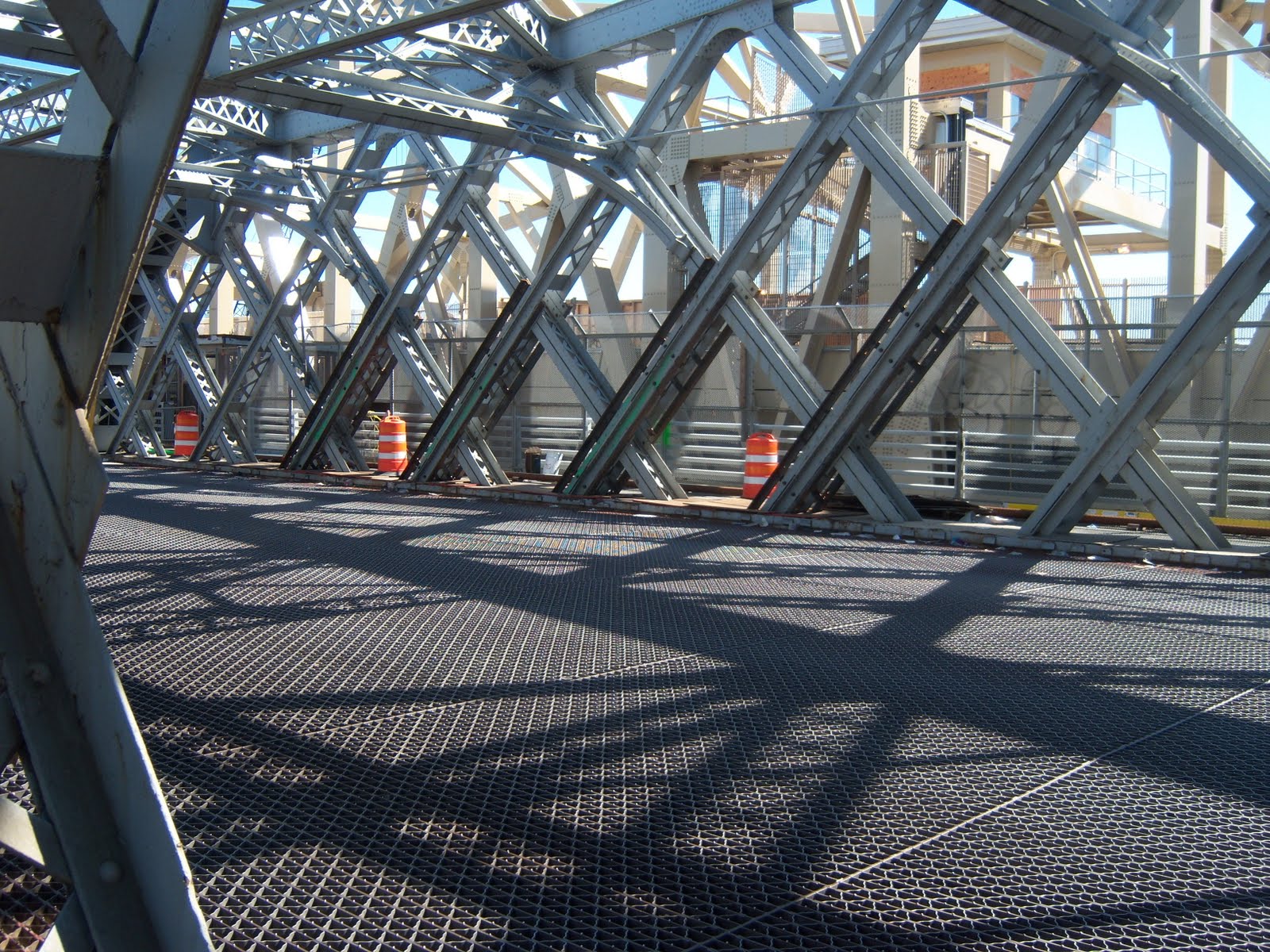 Long Distance Voyager: Bridge of the Week #28: Willis Ave. Bridge