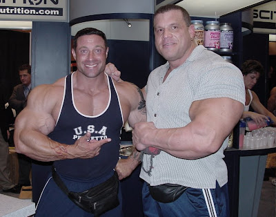 Muscle Lover: Canadian giant bodybuilder Grek Kovacs (2)