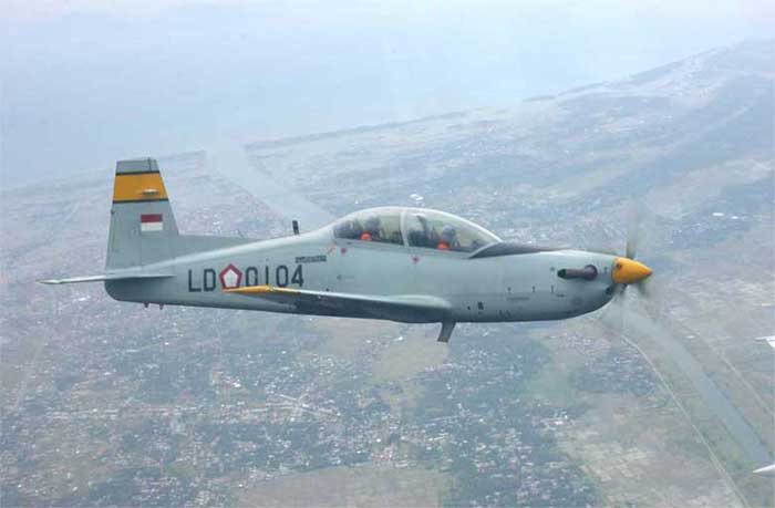 TUGU IRENG: KT-1B WONGBEE TNI AU