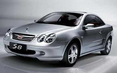 CLK + Mégane CC = BYD S8 | Quatro rodas e um volante!