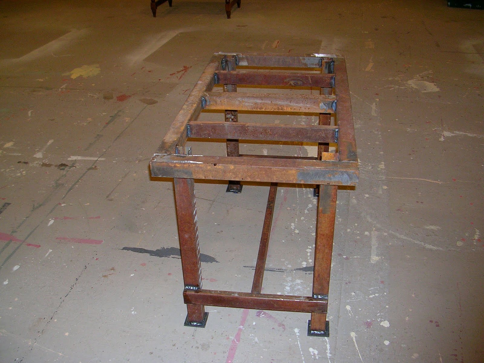 Deb Thuman's Blog: Jim is building a wedging table