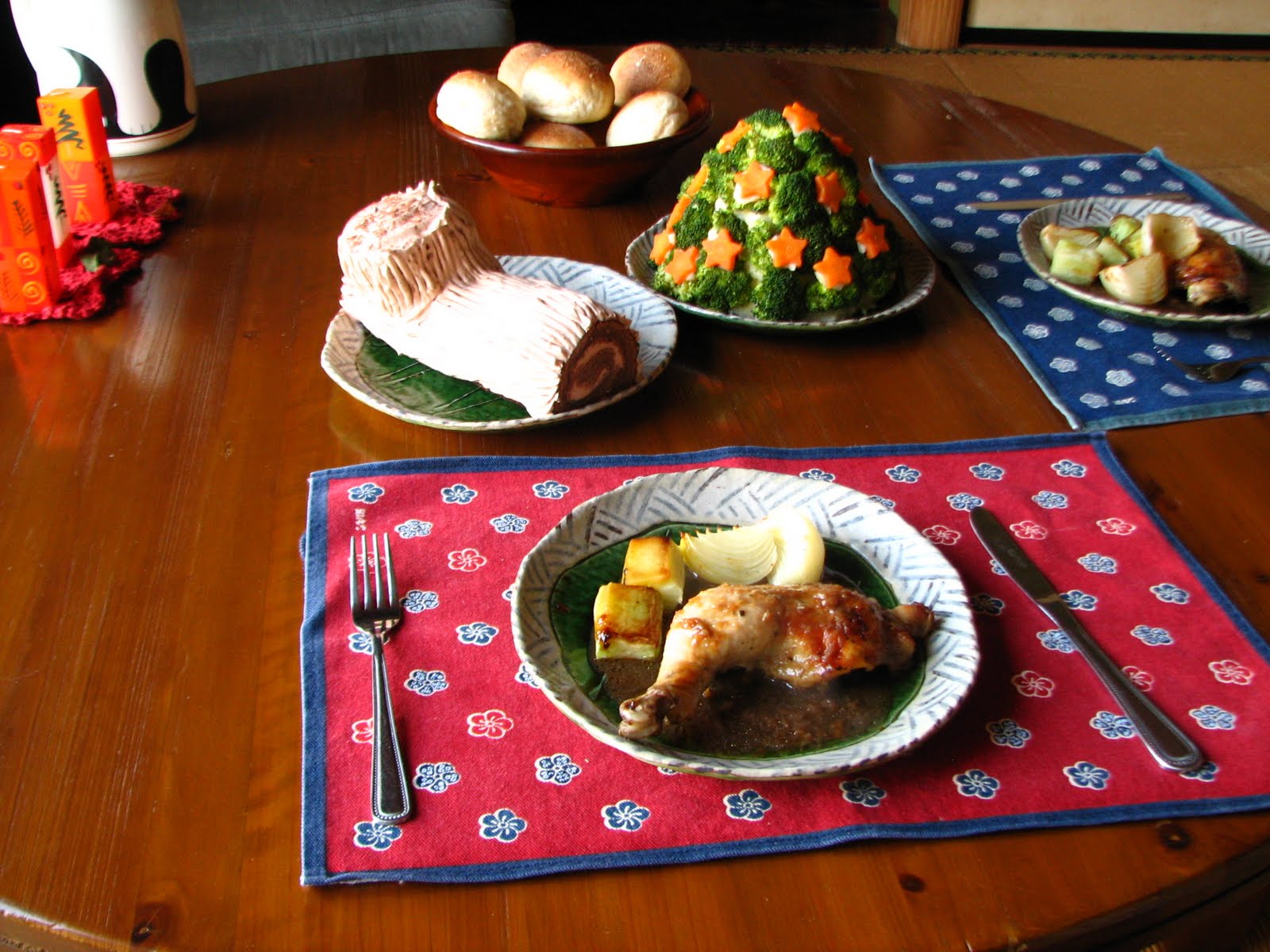 Wandering in Japan: Christmas lunch and dinner