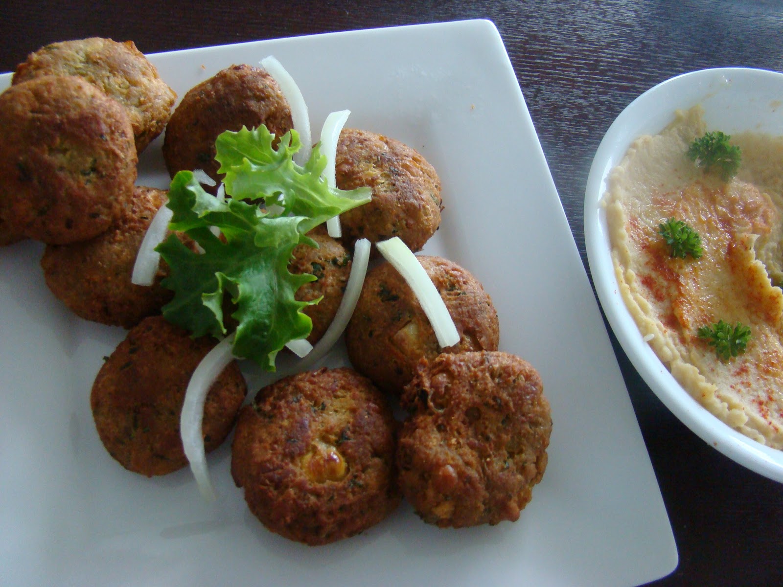 palate corner: falafels