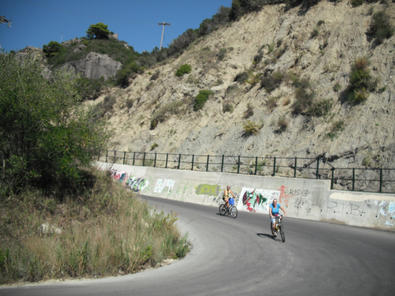 Corfu - Begeleide fietsreis met Govaka tijdens de herfst 2010.
