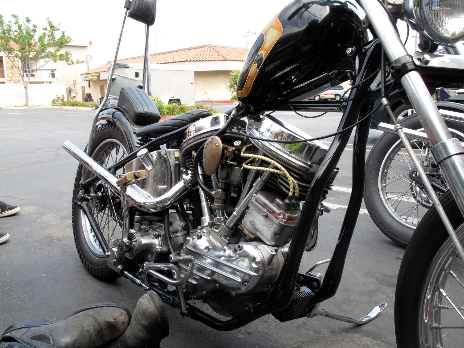 LOVE CYCLES: brian's sweet teets philly bound