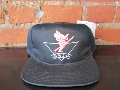 FLAT SPOT SKATE SHOP: VINTAGE SNAPBACKS HATS......