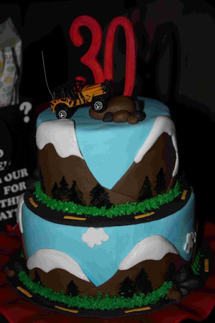 Girly Gatherings: Off Road Jeep Cake