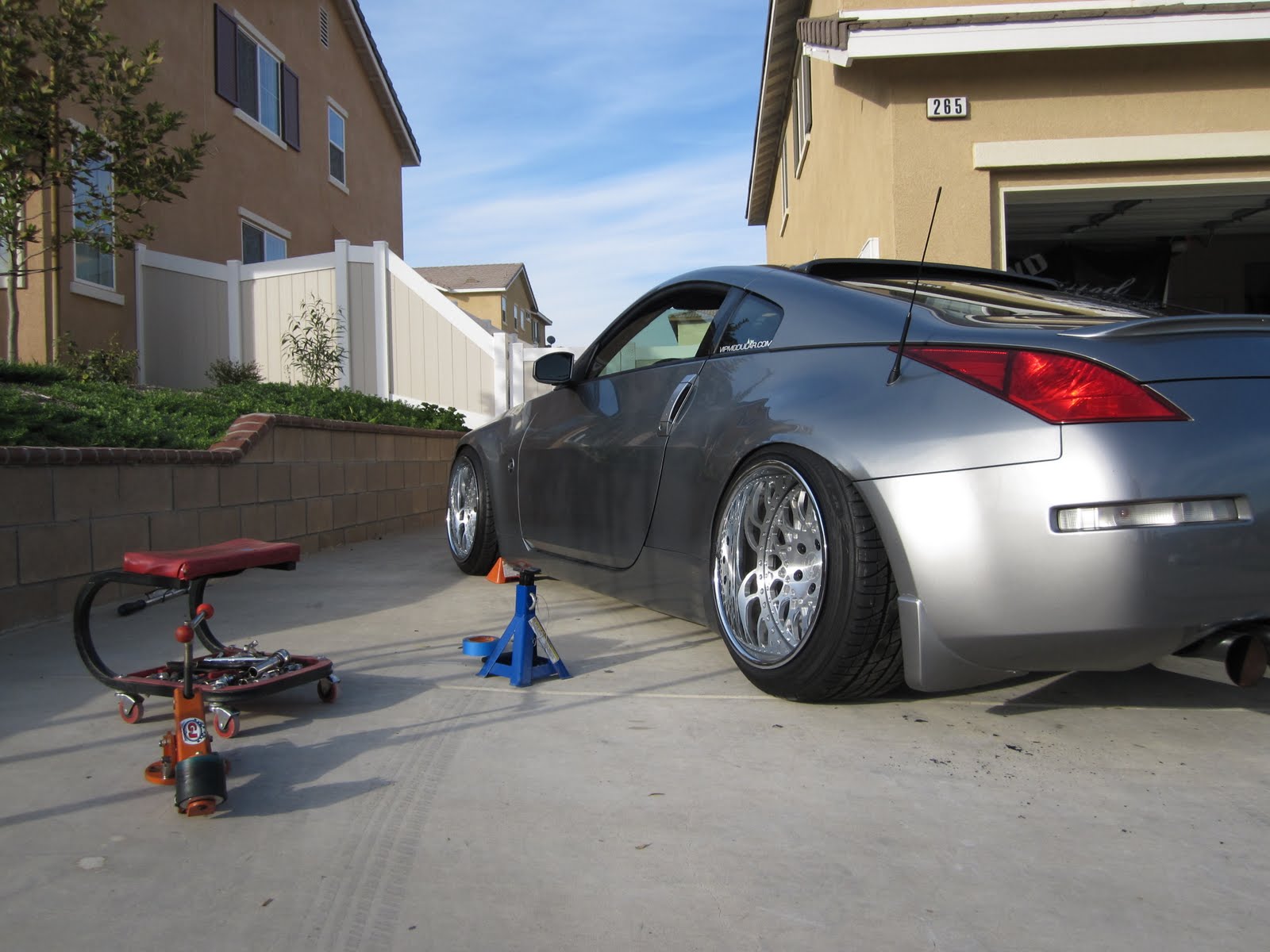 AWD fitted: 350z VIP MODULAR