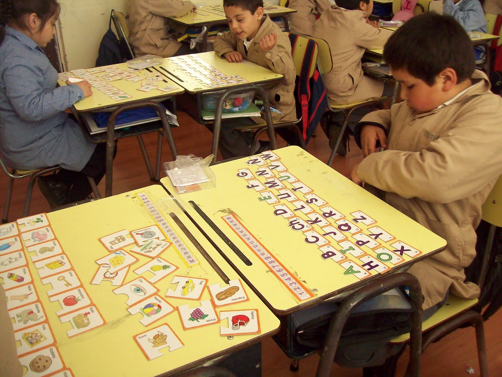 CRA Louis Pasteur: Trabajando con el abecedario