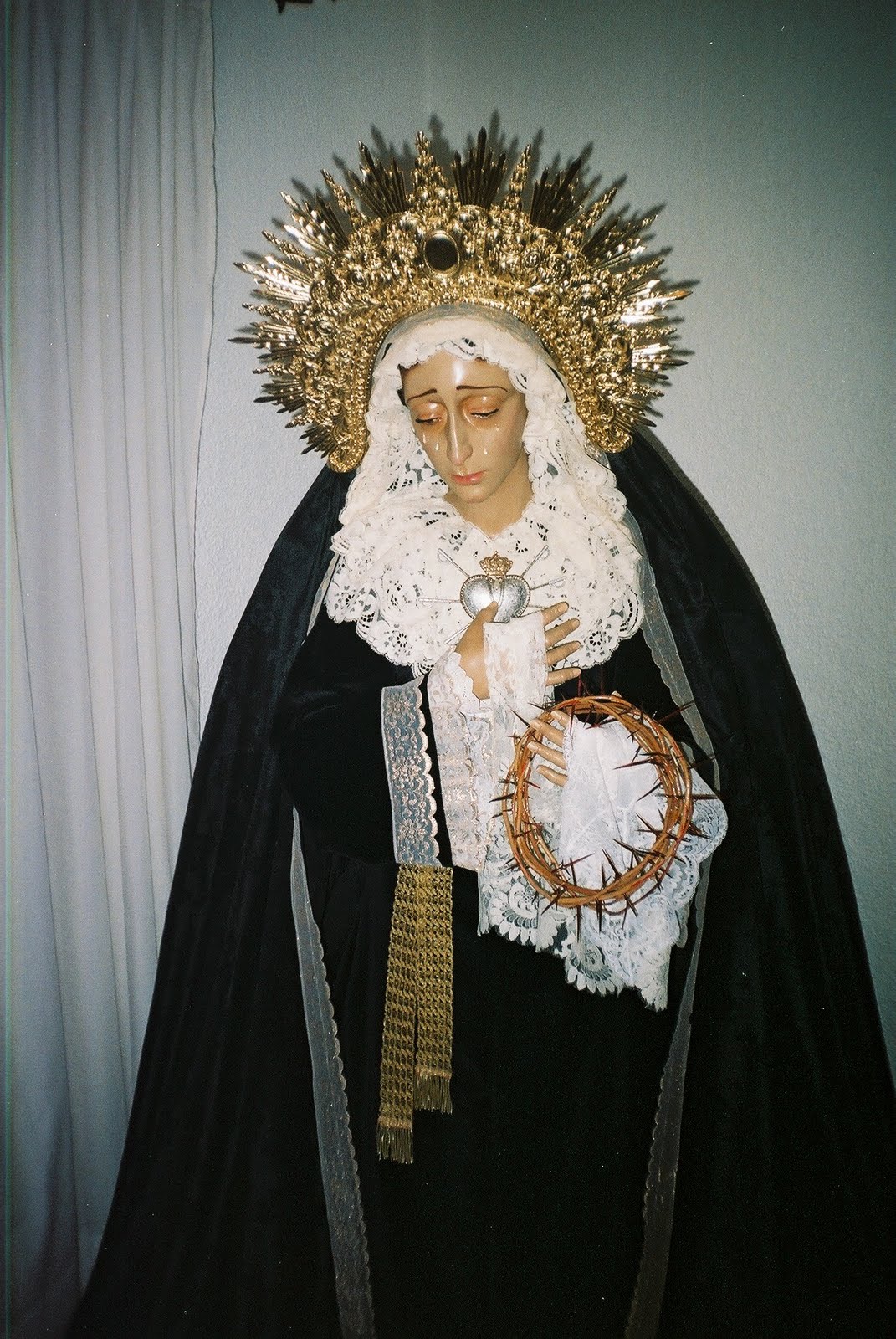 ESCULTOR-IMAGINERO PEDRO VALCARCEL: "MI DOLOROSA HOMENAJE A JOSE DE MORA"