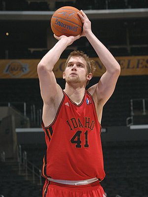 The Hoop: Maroussi to sign Lance Allred