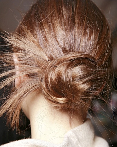 Get easy and elegant holiday hair thanks to Robert Barbosa! | Beauty ...