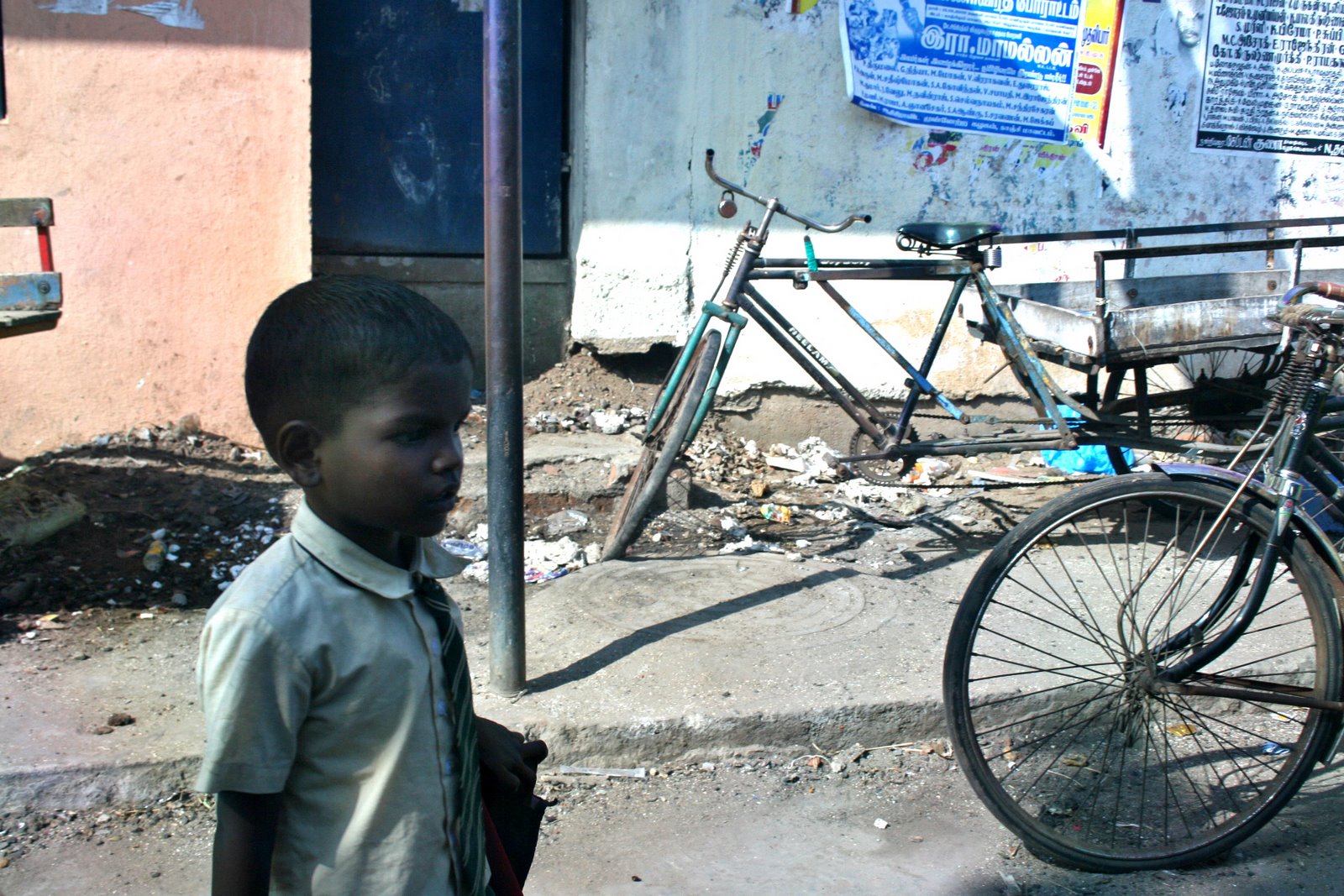 TWENTY SIX HOURS IN CHENNAI / POOBERRY SEEES | Pootsville