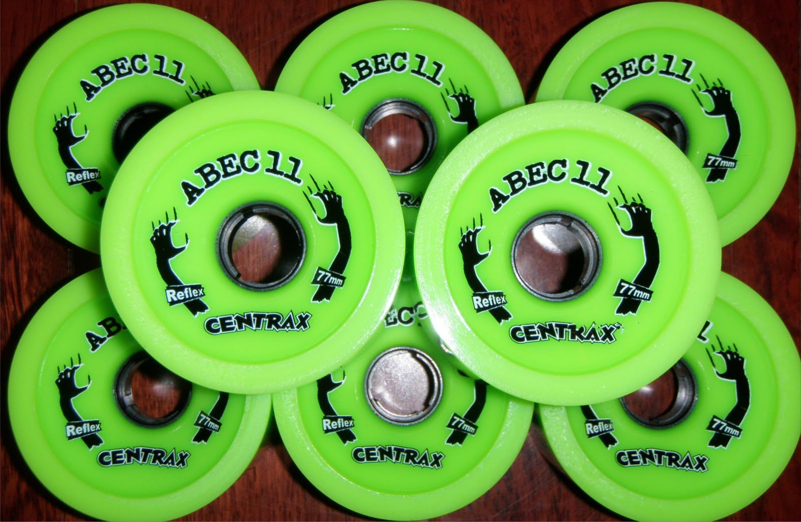 ULTRA SERIES: Rodas Abec11 Centrax