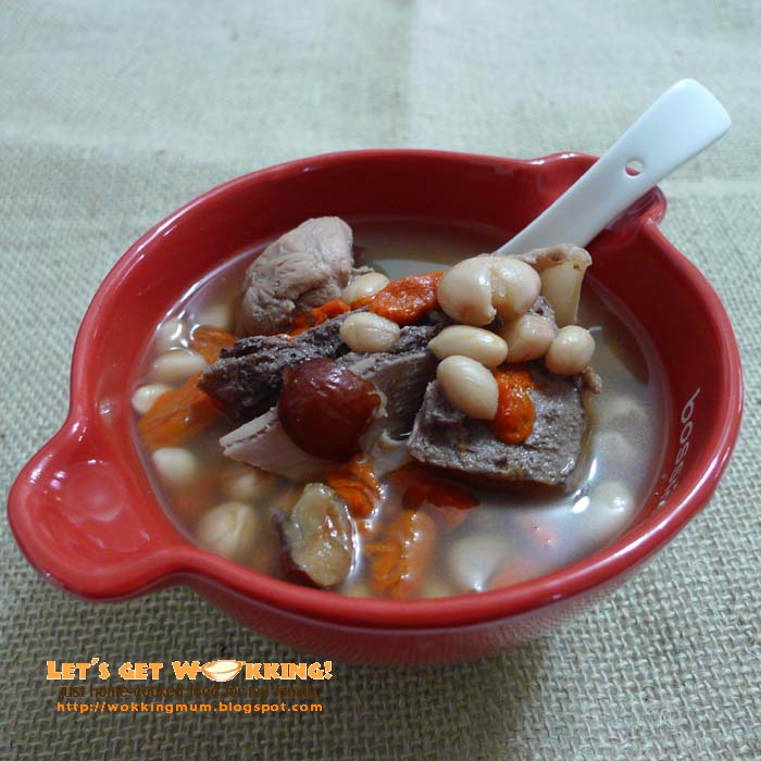 Let's get Wokking!: Cranberry Beans & Peanut Soup 珍珠豆花生汤 | Singapore ...