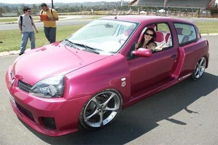 Planeta Automotivo: Foto de Renault Clio Pink