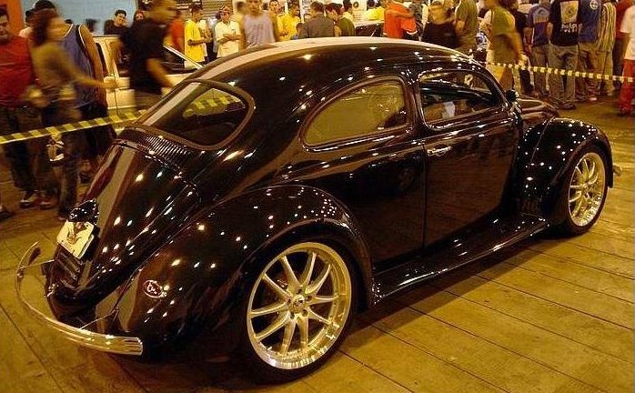 Planeta Automotivo: Fusca com rodas Esportivas